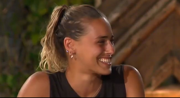 Soruyu duyan Damlanın sinirleri bozuldu! - Survivor