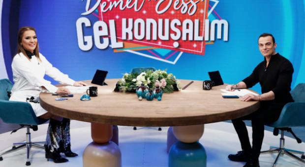Demet ve Jessle Gel Konuşalım 40. Bölüm | 8 Aralık 2023 - Tüm Bölümler