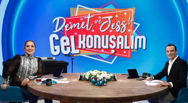 Demet ve Jessle Gel Konuşalım 56. Bölüm | 2 Ocak 2024 - Gel Konuşalım