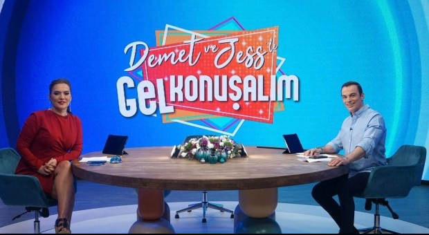 Demet ve Jessle Gel Konuşalım 111. Bölüm | 19 Mart 2024 - Gel Konuşalım